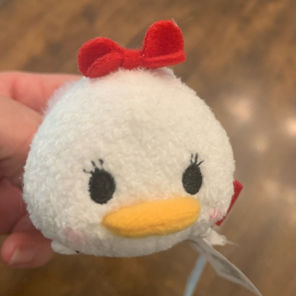 Tsum Tsum | Toys | Disney Tsum Tsum Daisy Duck Stackable Mini Plush New ...